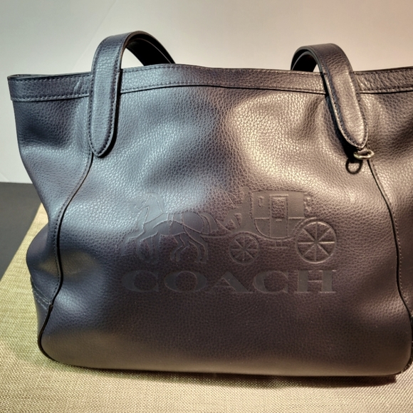 Coach | Bags | Coach Horse Carriage Tote With Horse And Carriage ...